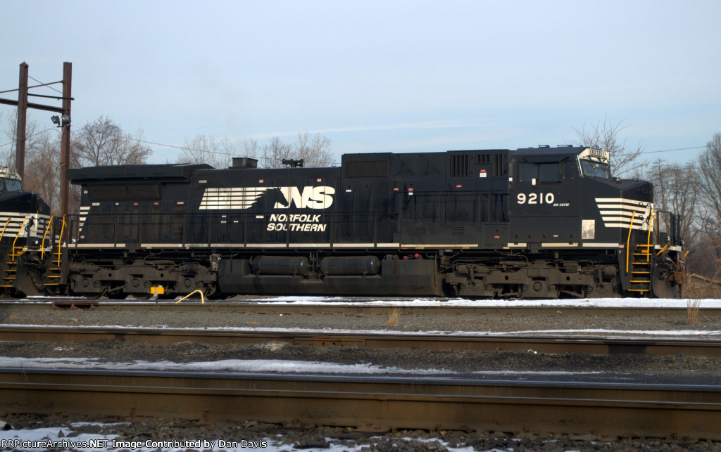 NS C44-9W 9210